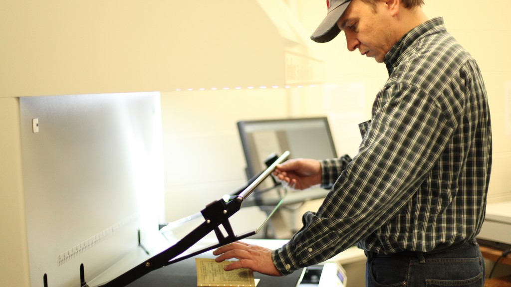 Indus-bookscanner | Center For Adventist Research